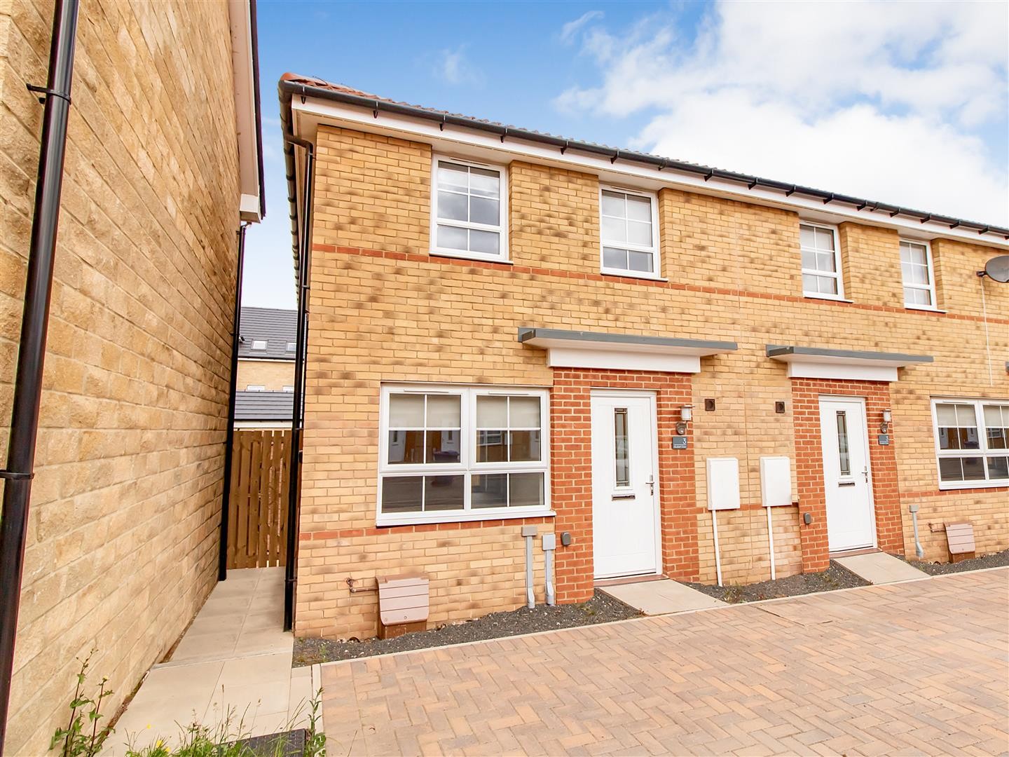 Jan Forster Estates | 3 bedroom property to let in Violet Drive ...