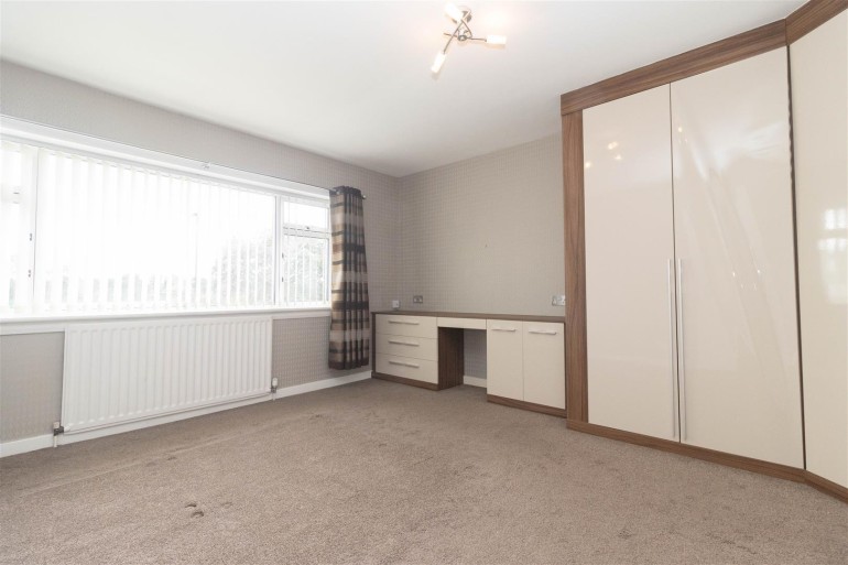 Jan Forster Estates | 3 bedroom property for sale in Beach Road ...
